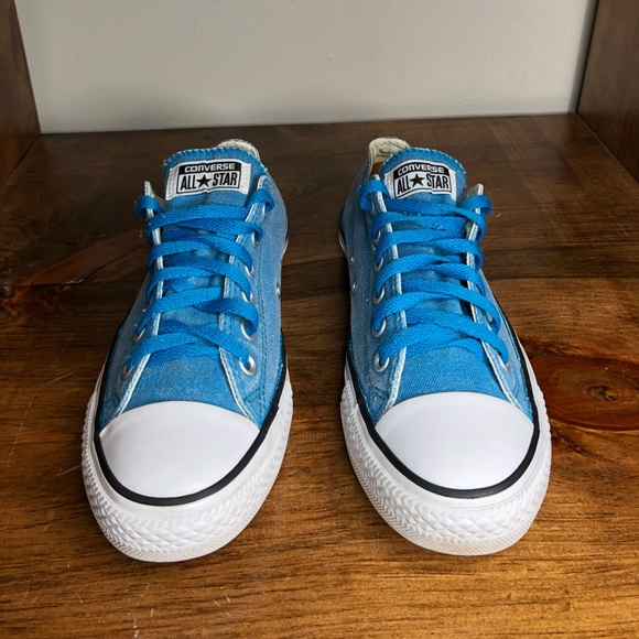 Converse | Shoes | Converse Blue Chuck Taylor Sneakers 9 | Poshmark
